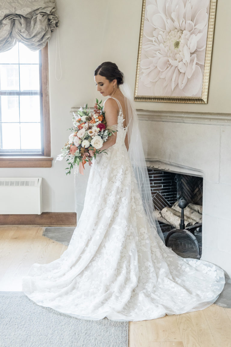 Addison Oaks Buhl Estate Wedding - greenhollyweddings.com